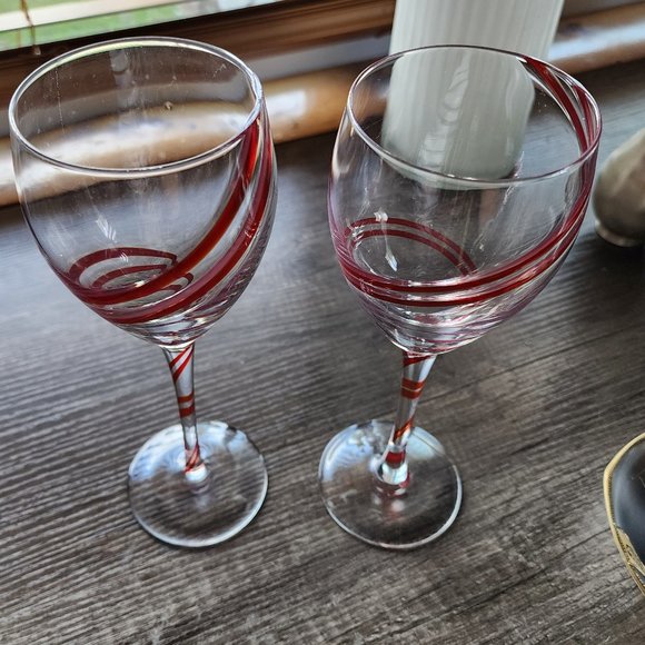 Pier 1 | Dining | Vintage Pier Double Red Swirl Blown Glass Pair | Poshmark